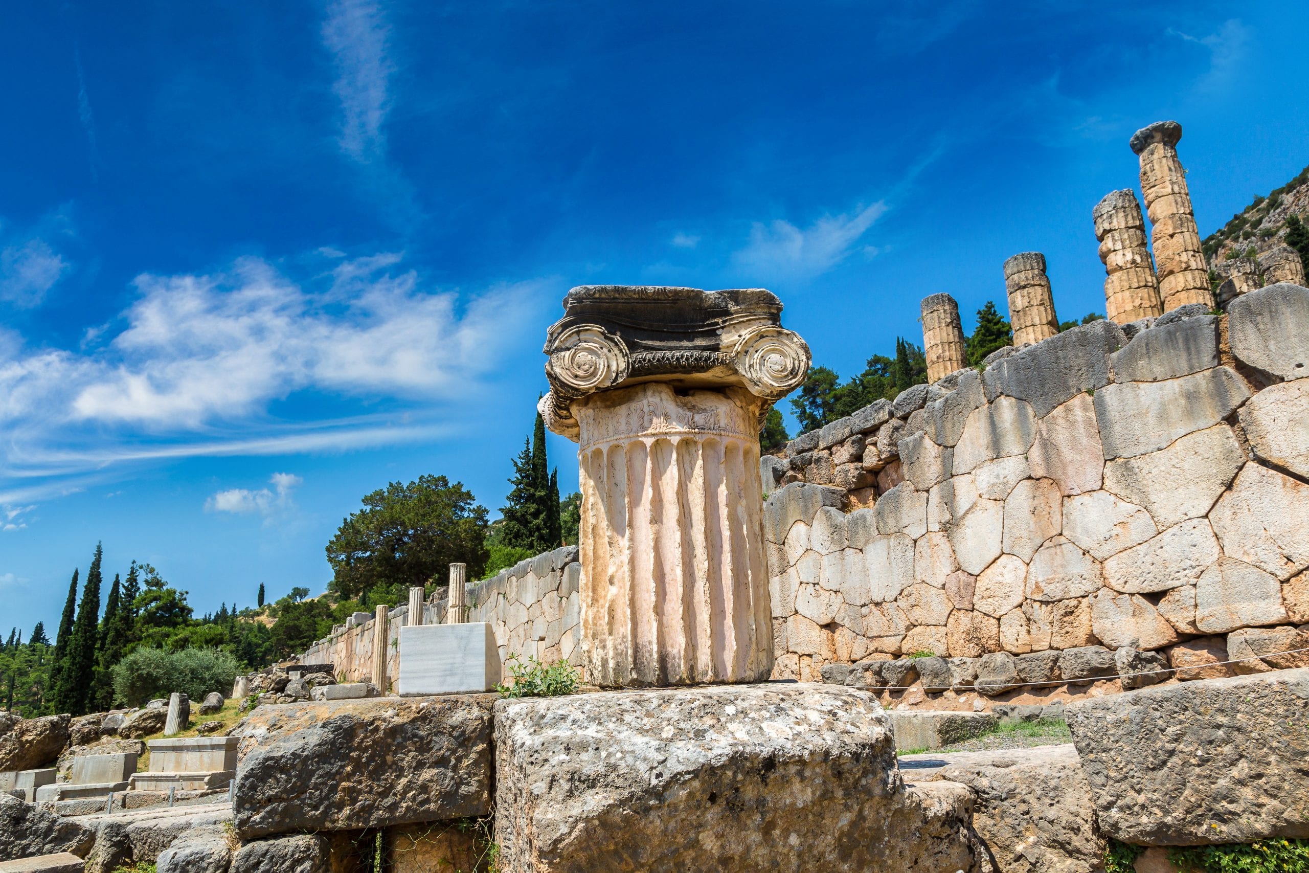 One day tour of Delphi | Live the Greek Life